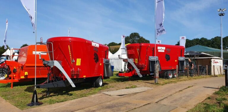 Startseite - Peeters Group